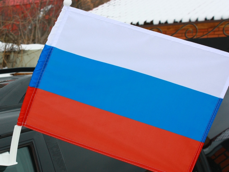 Купить государственный флаг России